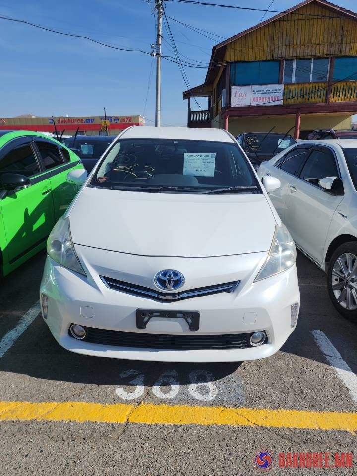 Toyota Prius-41 Alpha 30 сая
