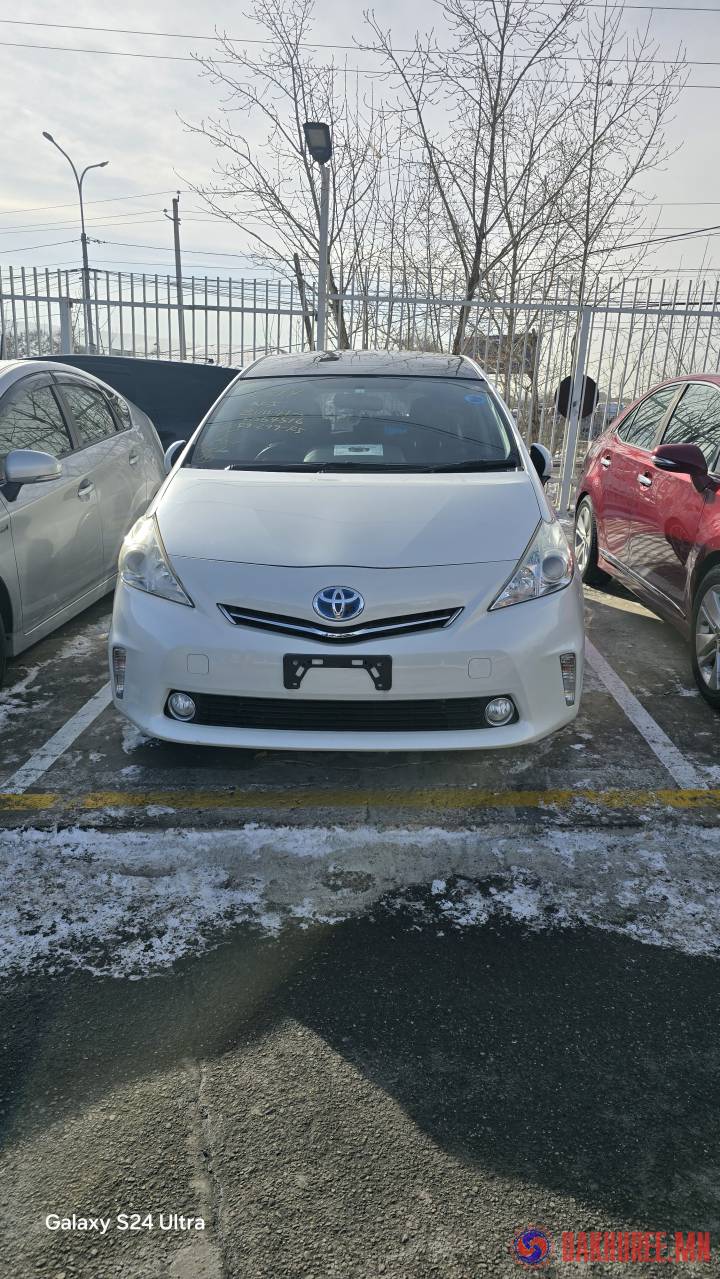 Toyota Prius-41 Alpha 31 сая